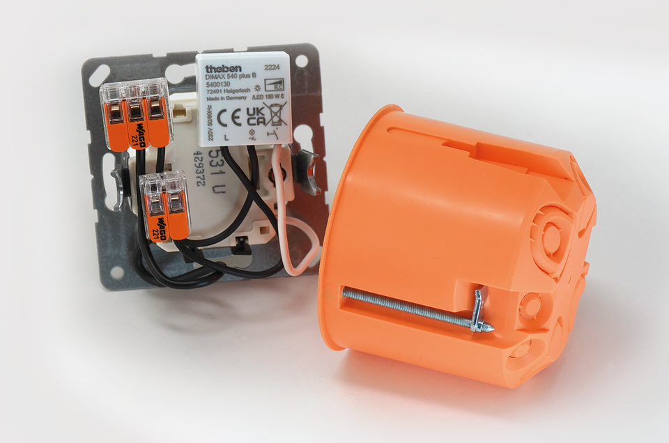 DIMAX 540 plus B | Variateur | Contrôle du temps et de la lumière | Theben